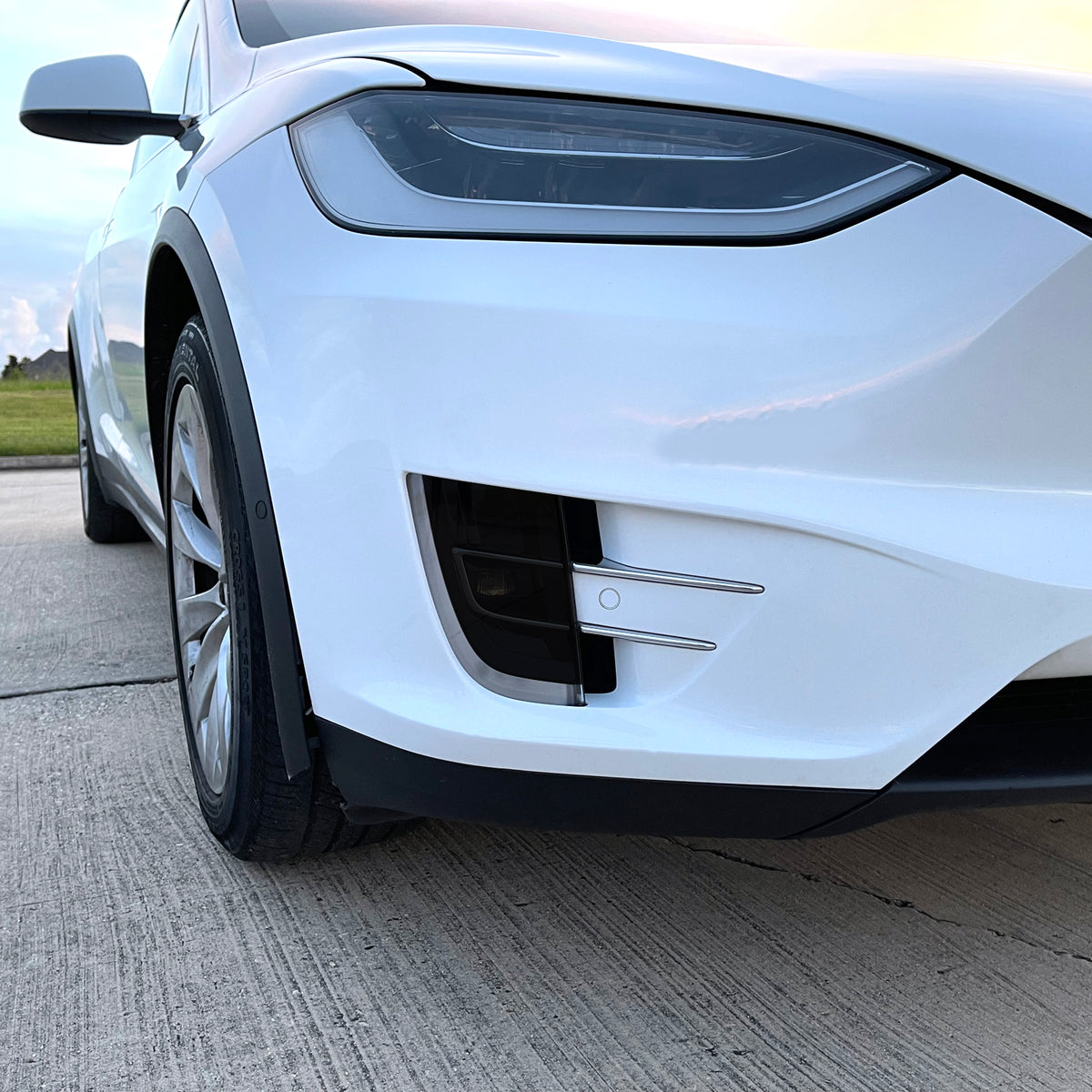 2016-2021 Tesla Model X | Fog Light Cutout PreCut Tint Overlays – SlickMod